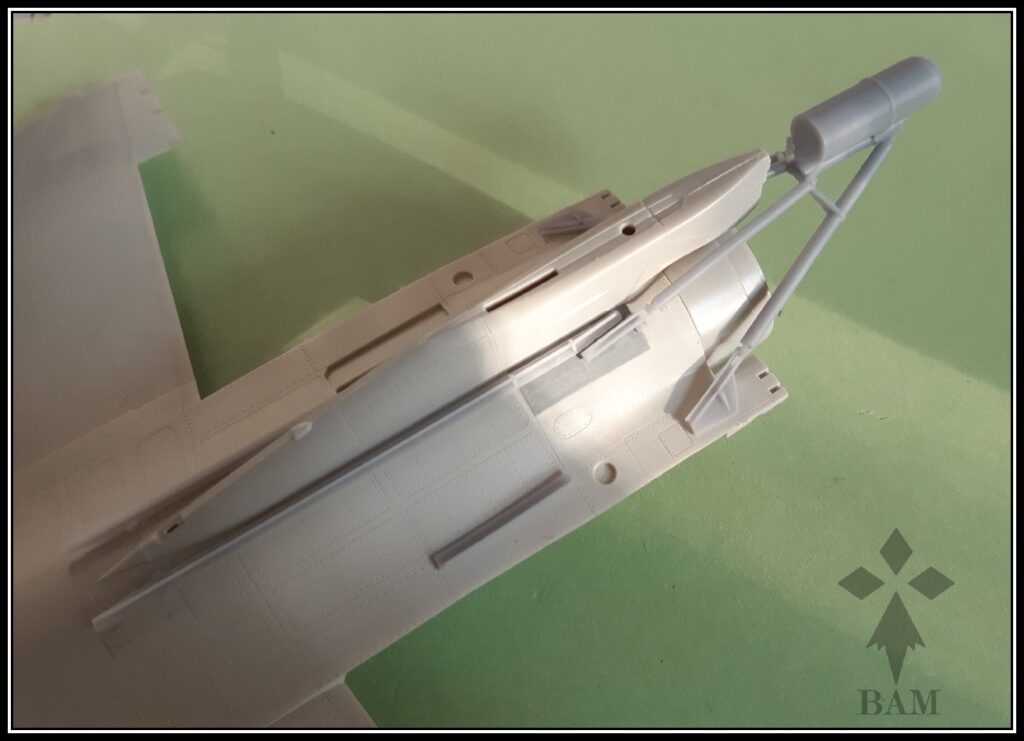 1/48 F-16 anti-spin chute – BAM Models